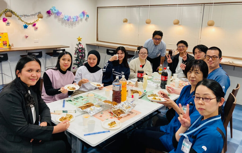 新しく2名のEPA介護福祉士が就労を開始しました - 介護老人保健施設 リハビリセンターグリーンTAOKA